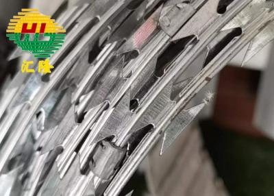 China Factory Direct Supply  Hot Sales Hot Dipped Galvanized Concertina Barbed Wire for Ukraine for sale