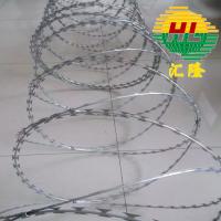 China BTO-22 Concertina Razor Wire Coils High Tensile Ss 304 Stainless Steel 316 Hot Dipped Galvanized for sale