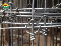 China 2.4m*50m Hinge Joint Wire Mesh Livestock Fencing With High Tensile Strength for sale