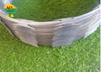 China Hot-dipped Prison CBT-65 Concertina Coiled Razor Barbed Wire Fence for sale