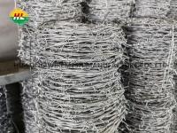 China 30feet Length Galvanized Barbed Wire 25kg Roll For Agriculture for sale