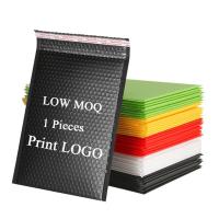 China Heatproof Thickened Bubble Mailer Bag Nontoxic Glitter Metallic Holographic for sale