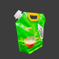 China 2.5 L Heavy Duty Wide Mouth Custom Liquid Spout Bags With Handle For Packaging Drinks for sale