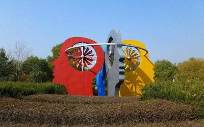 China Large Stainless Steel Marine Animal Sculpture Pentium Dolphin Mirror Sculpture for sale