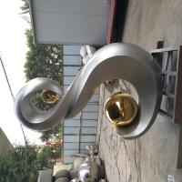 China Garden Outdoor Abstract Sculpture Spray Paint Modern Outdoor Statues for sale
