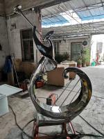 China Abstract Stainless Steel Garden Sculptures Floor Metal Landscape Sculpture for sale