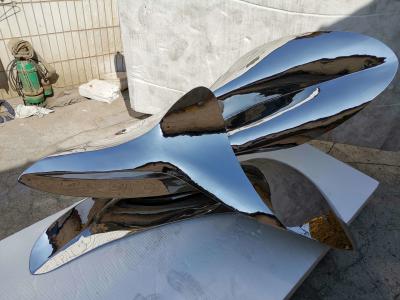 China Handmade 316 Stainless Steel Sculpture Handicraft Steel Garden Sculptures Surface Polishing for sale