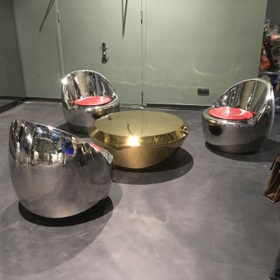 China Handicraft Works Sculpture Coffee Table Electroplated Mirror Small Outdoor Sculptures for sale