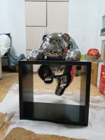 China Mirror Abstract Garden Panda Statue , Window Climbing Welded Animal Sculptures for sale