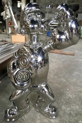 China Customize 316 Cartoon Character Sculptures Surface Brushed Metal Art Garden Sculptures for sale