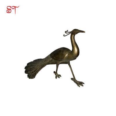 China Factory Custom Bronze Peacock Statue peafowl Figurine Sculpture Indoor Peahen Anima Ornaments Brass Decoration for sale