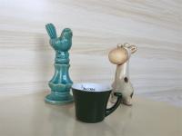 China 7oz Custom Creative Luxury Stoneware Ceramic Coffee Mugs With Green Glazed for sale