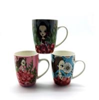 China 320ml 11Oz Personalised Fine Bone China Mugs With Animal Flowers for sale