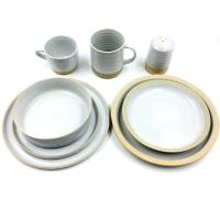 China Custom High Temperature Porcelain Dinnerware Sets for Restaurant Hotel 12 Piece for sale