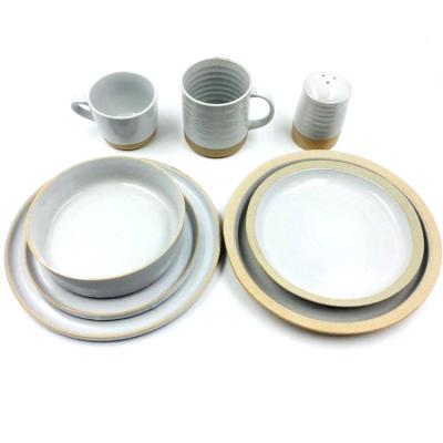 China Custom High Temperature Porcelain Dinnerware Sets for Restaurant Hotel 12 Piece for sale