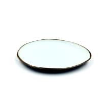China LFGB Certificate Color Enamel White Ceramic Dinnerware Sets Japan Style for sale