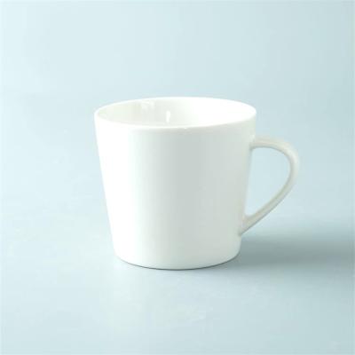 China CIQ Certification OEM Service White Ceramic Mugs 8Oz Small Size for sale