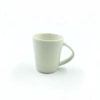 China V Shaped 5oz 150ml White Pottery Coffee Mugs For Cappuccino for sale