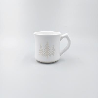 China Promotional 460ml White Embossed Ceramic Mug ODM Customizable for Milk Coffee for sale