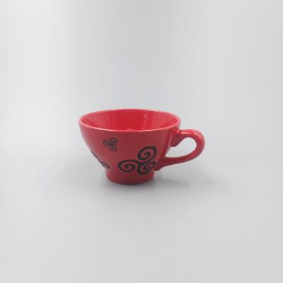 China Bowl Shape Coffee Cup With Chinese Red Glazed Silk Screen Pattern for sale