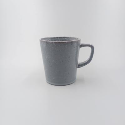 China Custom Stoneware Spot Color Glaze Ceramic Coffee Mug 13oz Promotional V-Shaped Cup for sale