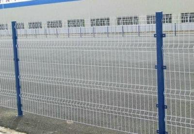 China Wrought Iron Waterproof Mini Mesh Chain Link Fence for sale
