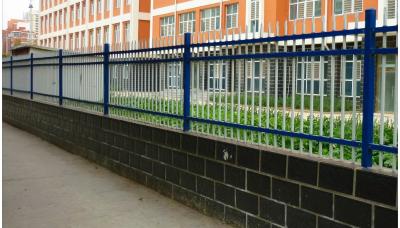 China Wrought Iron Galvanized Hillside Decorative Fence for sale