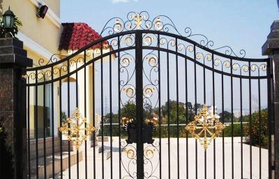 China Double Out Swing Contemporary Metal Gates For House Outdoor Entrance for sale