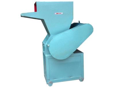 China SWP Series Plastic Crusher Machine , Small Scale Plastic Shredder 400Kg for sale