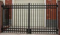 China Family Courtyard Prefab Wrought Iron Fence Panels , Rust Proof Rod Iron Railing for sale