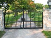 China Rot Proof Morden Iron Gate Galvanized Powder Coated Surface Treatment for sale