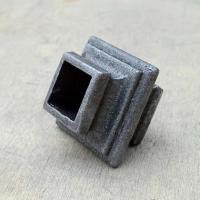 China Anti Corrosion Cast Iron Ornaments Zinc Alloy Stainless Steel Material for sale