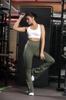 China Luxury Ribbed Yoga Pants – Athleisure Elegance, Perfect for Gym, Office & Casual Outings for sale