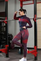 China Full Zip Performance Long SleeveTight Ribbed Fit Breathable Fabric for sale