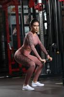 China Muscular Build Compression Long Sleeve Top Extra Stretch Quad Friendly for sale