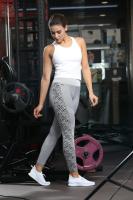 China Compression Jacquard Leggings for Women – High Support, Muscle Recovery & Gym-to-Street Versatility for sale