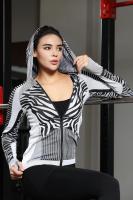 China Full Zip Long Sleeve Hoodie Moisture Wicking Thumbholes Sustainable Athleisure for sale