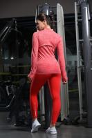 China Long Sleeve Shirt With Pocket Moisture Wicking Thumbholes High Intensity Gym Sessions for sale
