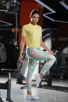 China Breathable Mesh Long Sleeve Loose Fit Quick Dry For High Intensity Workouts for sale