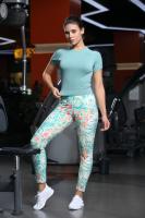 China High Support Compression Short Sleeve Tight Fit Muscle Recovery Sweat Wicking Fabric for sale