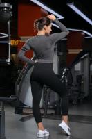 China Cropped Long Sleeve Shirt  Tight Fit Muscle Recovery & Sweat Wicking Fabric for sale