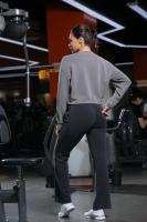 China Cropped Long Sleeve Hoodie Oversized Fit Drop Armholes Gym To Street Versatility for sale