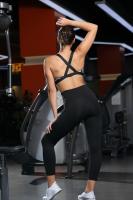 China Capri Leggings 4-Way Stretch No See Through Chafe Free Design for sale