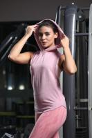 China Ladies' Sleeveless Mesh Hoodie Oversized Fit Gym-To-Street Versatility for sale