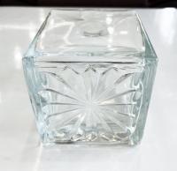 China Spray Cap 26oz Crystal Glass Whisky Decanter and Rock Glasses for Bourbon in Gift Box for sale