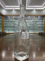 China Brandy XO Luxury Cognac Glass Bottle 700ml Directly Produced with Glass Base Material for sale