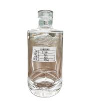 China 750ml Super Flint Jersey Glass Liquor Bottle with Cork Eco-friendly and Customizable for sale