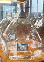 China 200ml 500ml 750ml 1000Ml Glass Bottles With Cork for Brandy Rum Tequila Spirit Gin Vodka Whiskey for sale