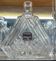 China 500ml 700ml Round Shape Clear Glass Wine Bottle for Beverage Whisky Rum Tequila Brandy for sale