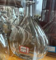 China 700ml Round Shape Glass Bottle for Spirit Liquor Tequila Whiskey Brandy Vodka RUM JIN for sale